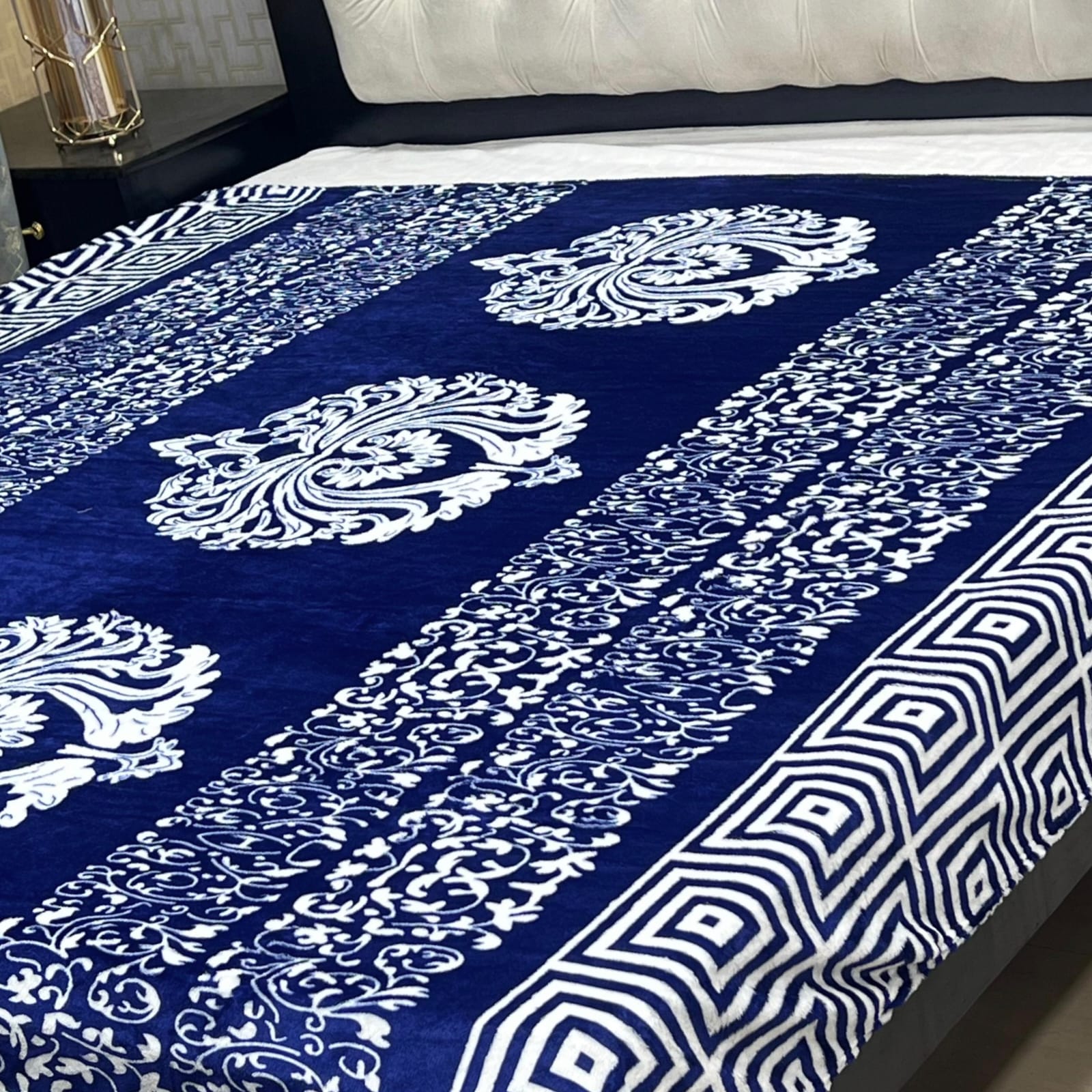 AC Blanket Double Bed Soft Fleece – Winter 2025 Home Collection