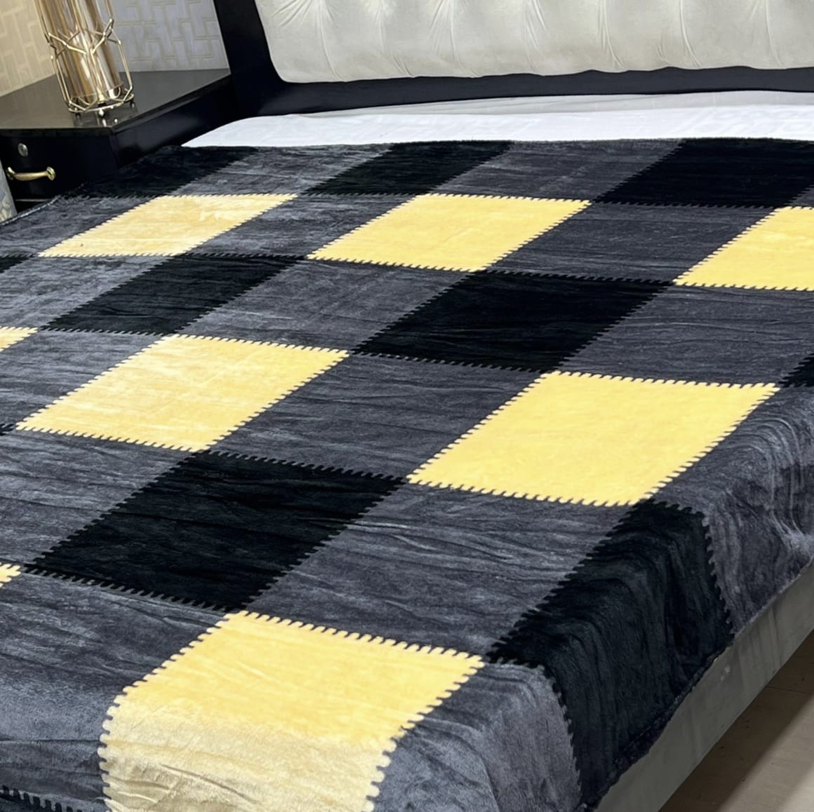 AC Blanket Double Bed Soft Fleece – Winter 2025 Home Collection